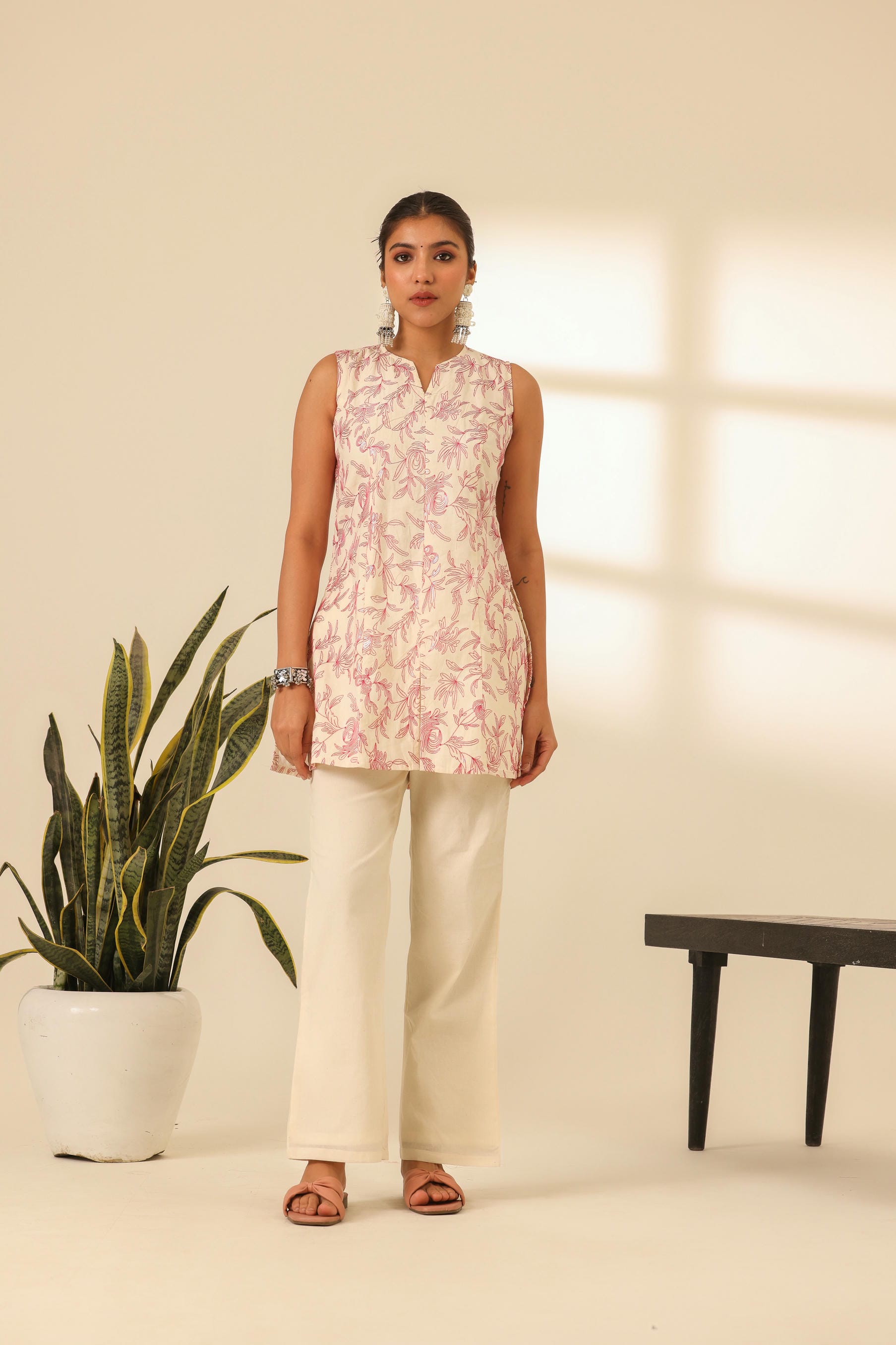 Rangrez Kora White Pant