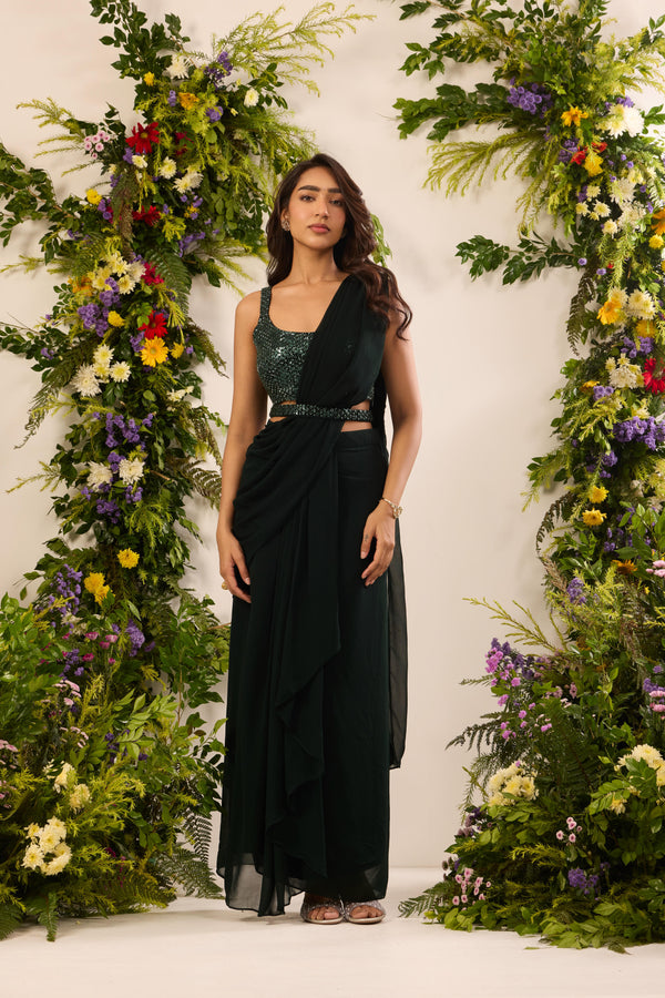 Mastaani Emerald Dusk Pre-Draped Saree Set