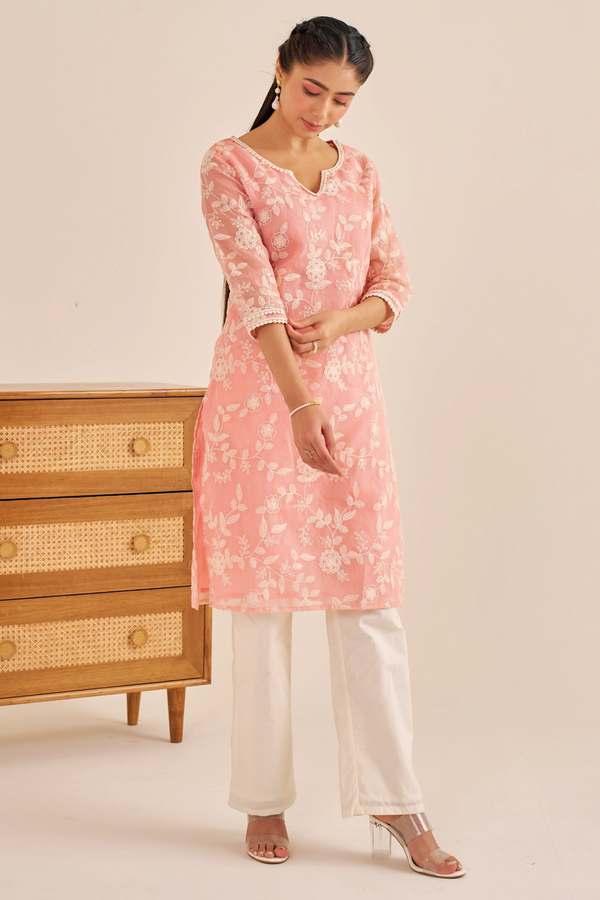 Alaya Meher Soft Pink Classic Kurta Set